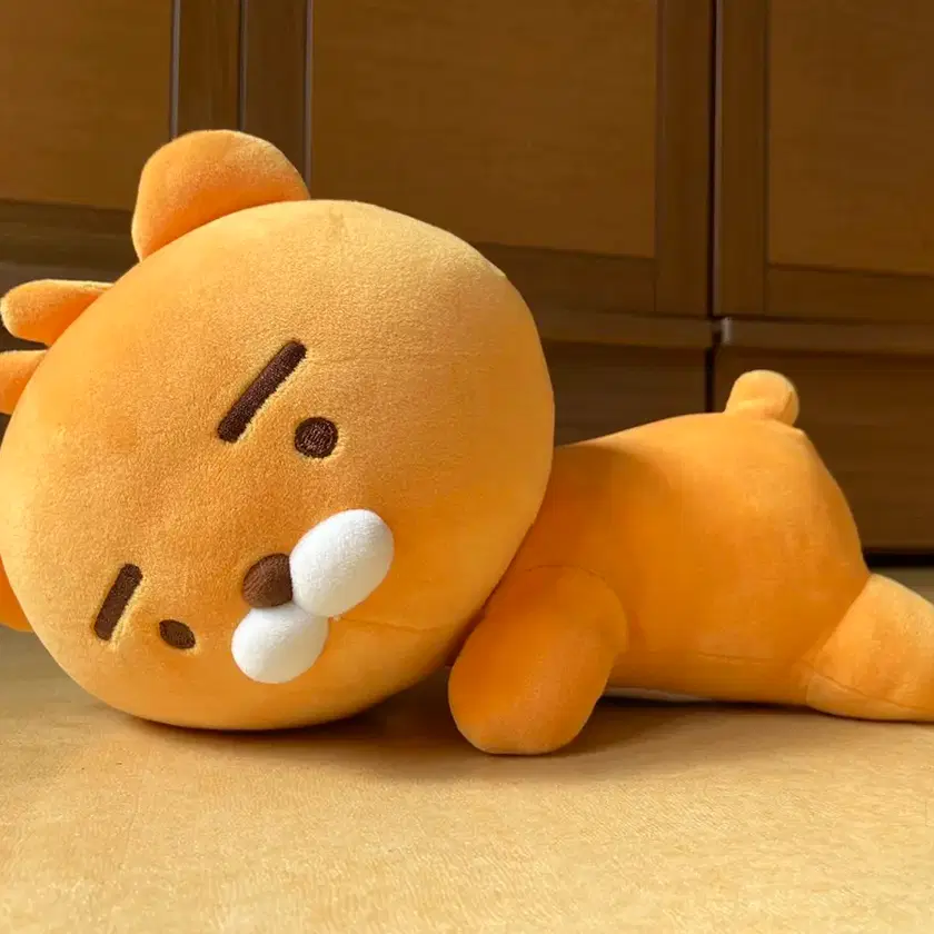 엎드려있는 라이언인형 #카카오프렌즈인형,#카카오프렌즈라이언,#라이언인형,#정품라이언인형,#정품라이언 on Bunjang ...