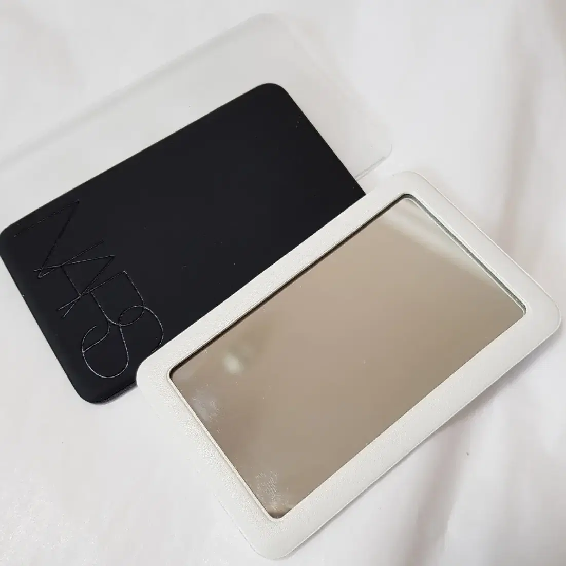 NARS Beauty Accessory (Puff/Mirror) 나스거울,나스미러,화장거울,휴대용거울,나스팩트거울 on ...