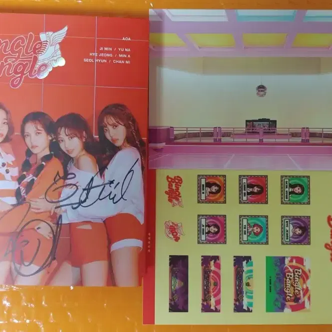 AOA mini 5th album non-sale signature album #에이오에이,#설현,#혜정,#지민 on Bunjang Global Site.