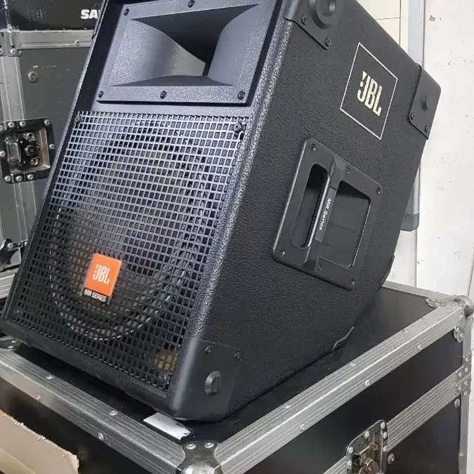 JBL Others (Audio/Video/Related Devices) jbl,스피커 on Bunjang Global Site.