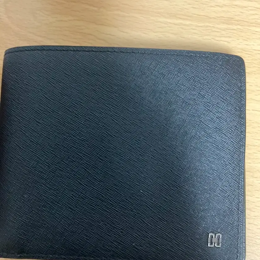 DAKS | 닥스 New Daks Wallet #지갑추천,#닥스,#반지갑 on Bunjang Global Site.