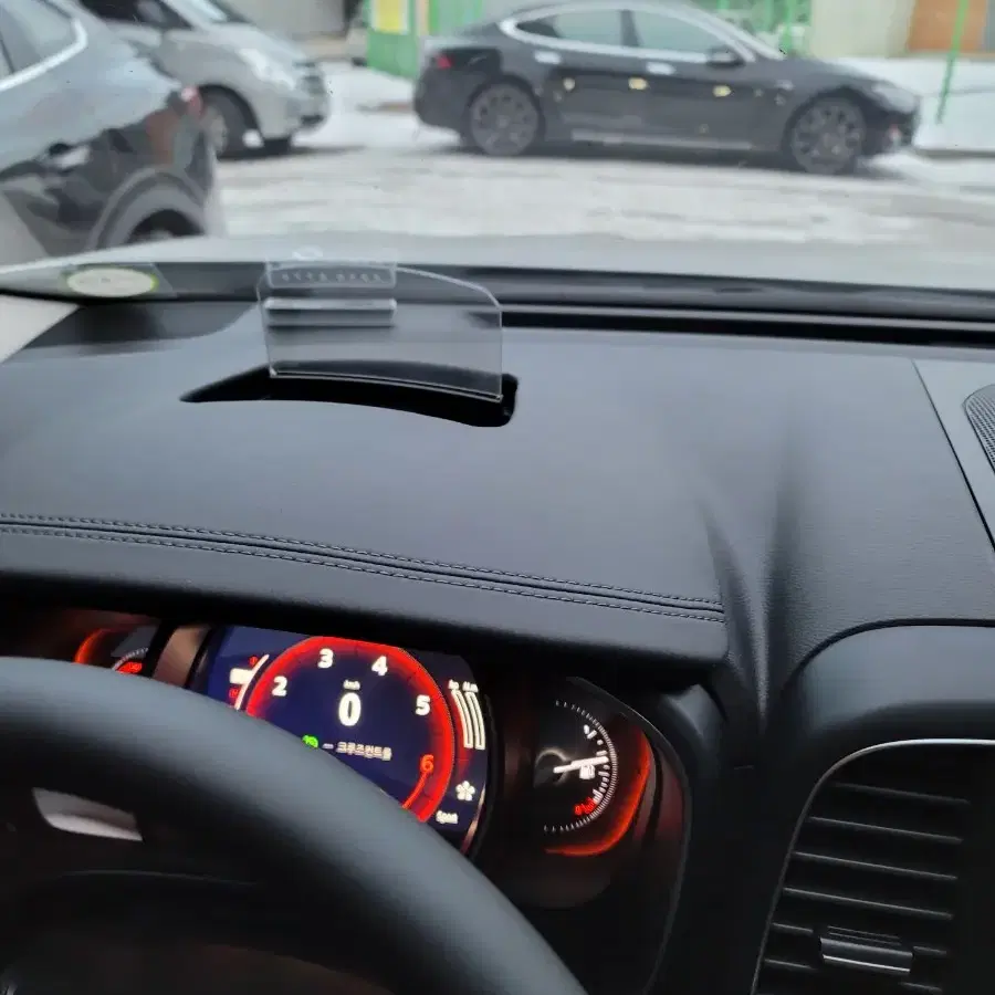 Vehicle/Tuning Supplies qm6,hud,sm6,xm3 on Bunjang Global Site.