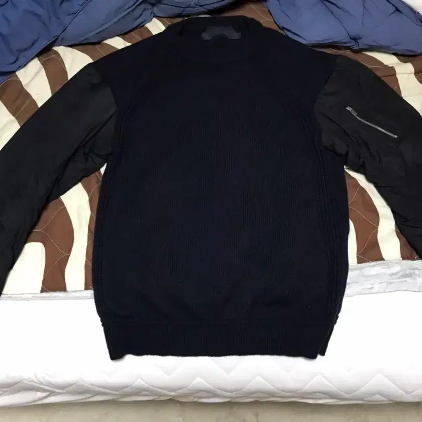 JUUNJ Knit Sweater 준지,ma1,44,니트 on Bunjang Global Site.