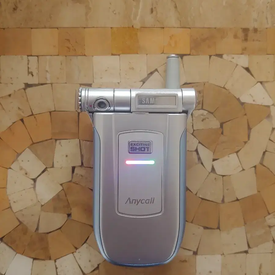 General Phone (Feature Phone) 올드폰,흑백폰,레어폰,구형폰 on Bunjang with safe global shipping.