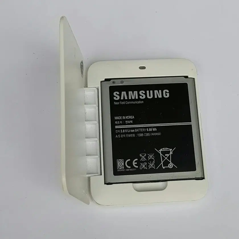 Cables/Chargers/Peripheral Devices on Bunjang Global Site.