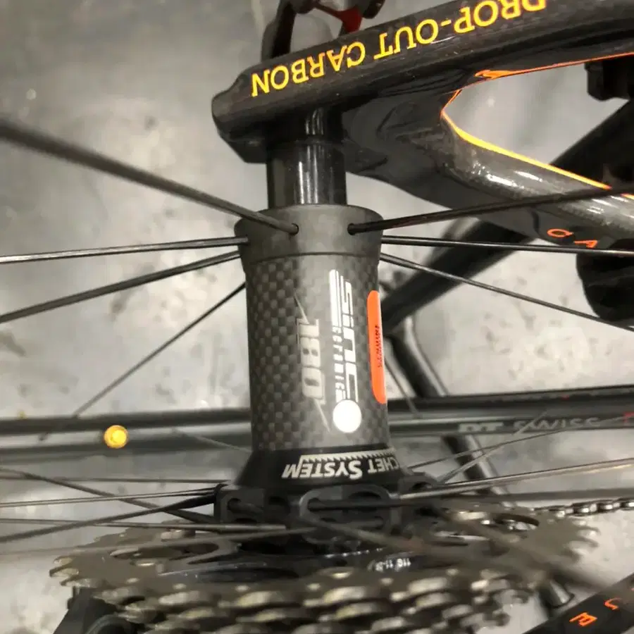 Road/BMX 치폴리니,S,NKIK,로드,풀카본 on Bunjang with safe global shipping.