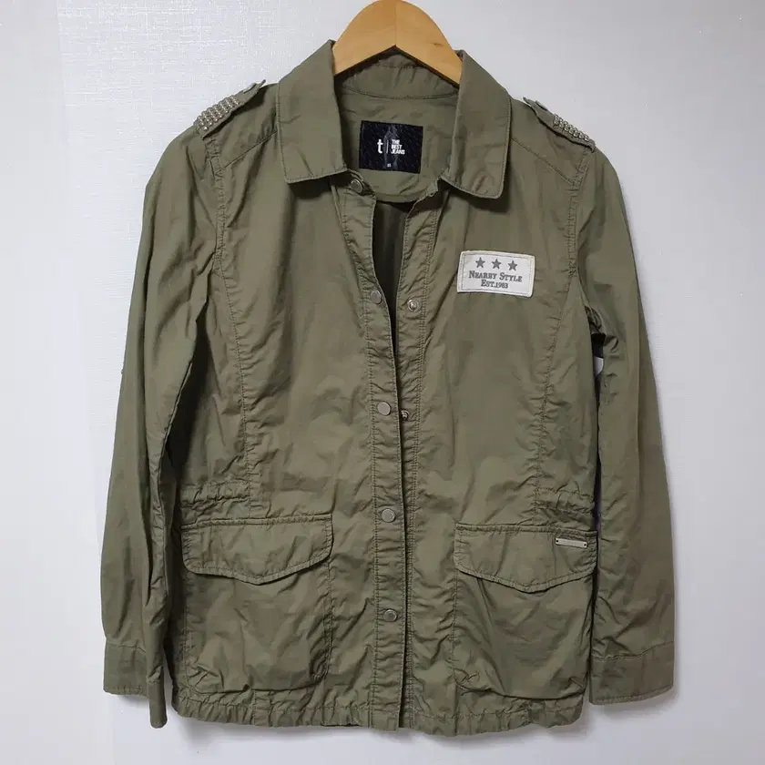 Jacket TBJ,빈티지,야상,자켓,견장 on Bunjang with safe global shipping.