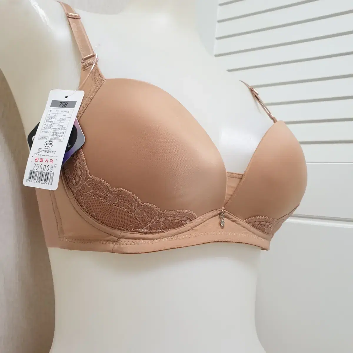 VIVIEN Underwear 비비안,노와이어75B,비비안여자속옥옷,75C on Bunjang Global Site.