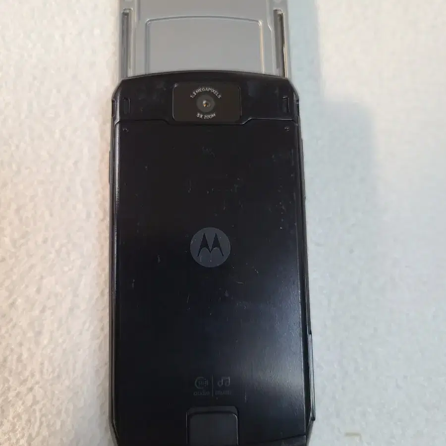 MOTOROLA General Phone (Feature Phone) 모토로라,2G폰,MS600,모토로라슬라이드 on Bunjang with safe global shipping.