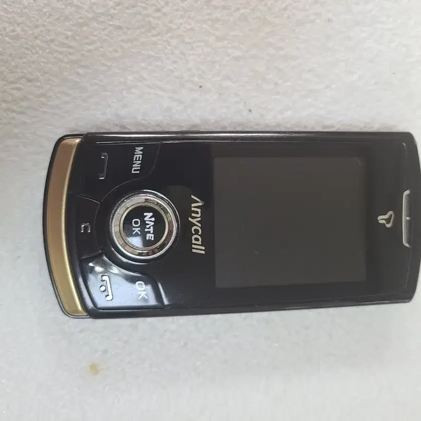 SCH-S540 SK 2G Samsung Slide #SCH-S540,#SK 2G,#삼성슬라이드,#소장용 on Bunjang Global Site.