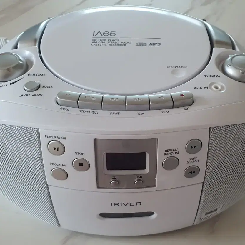 IRIVER | 아이리버 IRIVER IA65 DVD 플레이어 #IRIVER,#DVD플레이어,#DVD,#아이리버,#아이리버DVD on Bunjang Global Site.