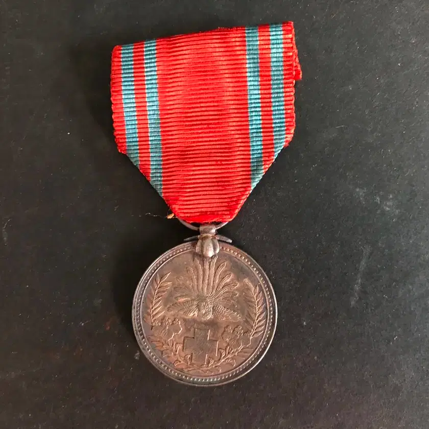 (Sale) Japanese Red Cross solid silver commemorative medal of the 21st ...