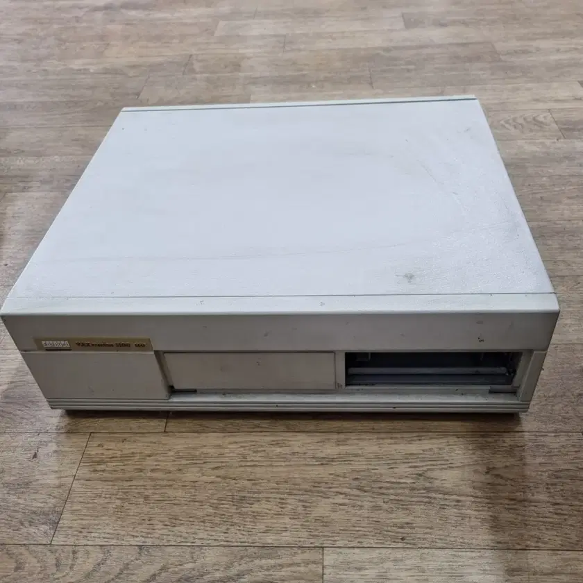 VAXstation 3100 Old Computer #VAXstatio,#옛날컴퓨터 on Bunjang Global Site.