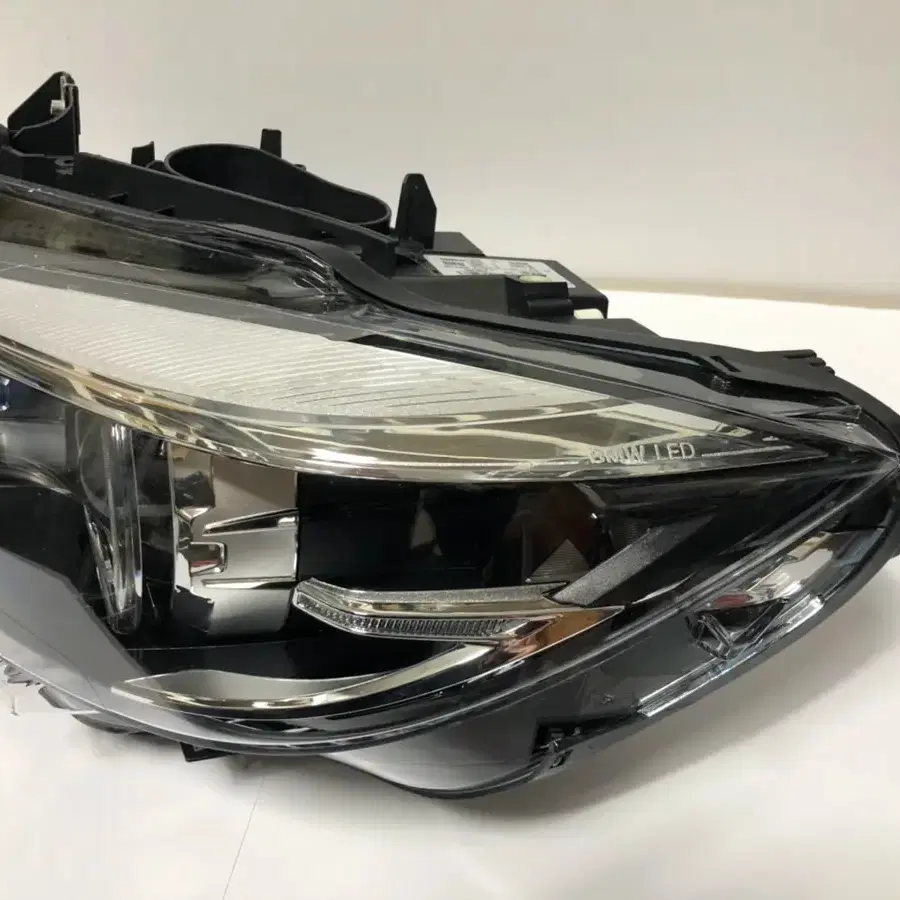 Car Part bmw4시리즈,bmw420d,bmw428i,f32헤드라이트 on Bunjang with safe global ...