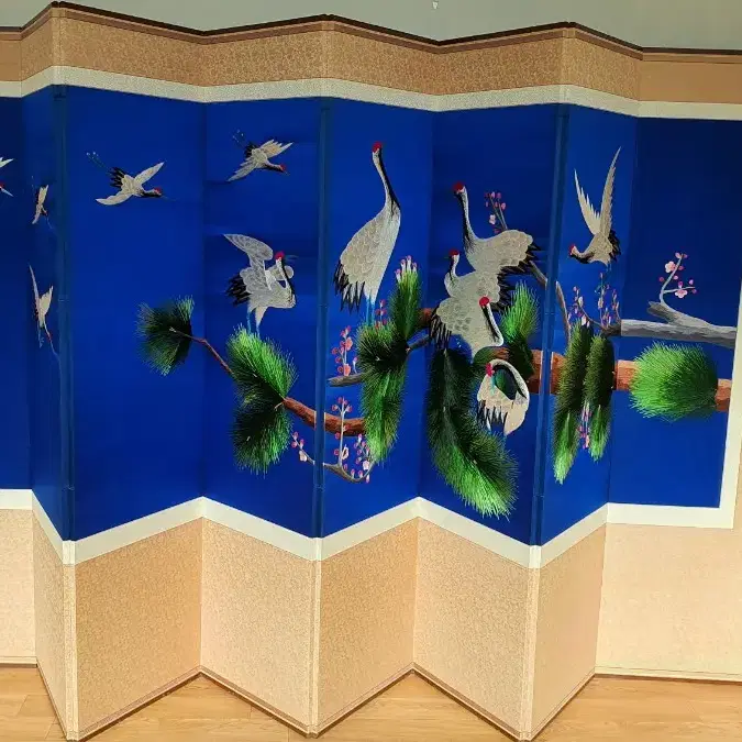 A folding screen with a self-portrait of Song Hak-do #병풍,#가리개,#8폭,#민속품,#골동 on Bunjang Global Site.