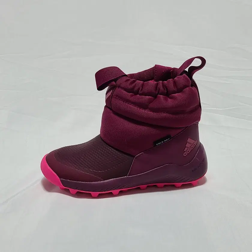 ADIDAS Walker/Boots [object Object] on Bunjang Global Site.