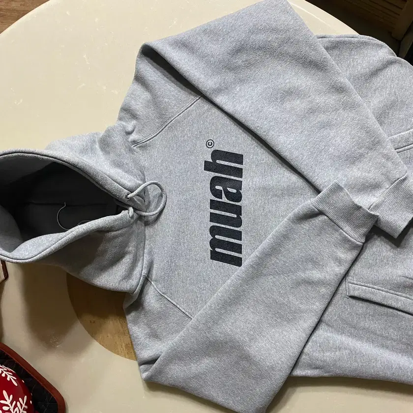 muah hoodie #후드 on Bunjang Global Site.