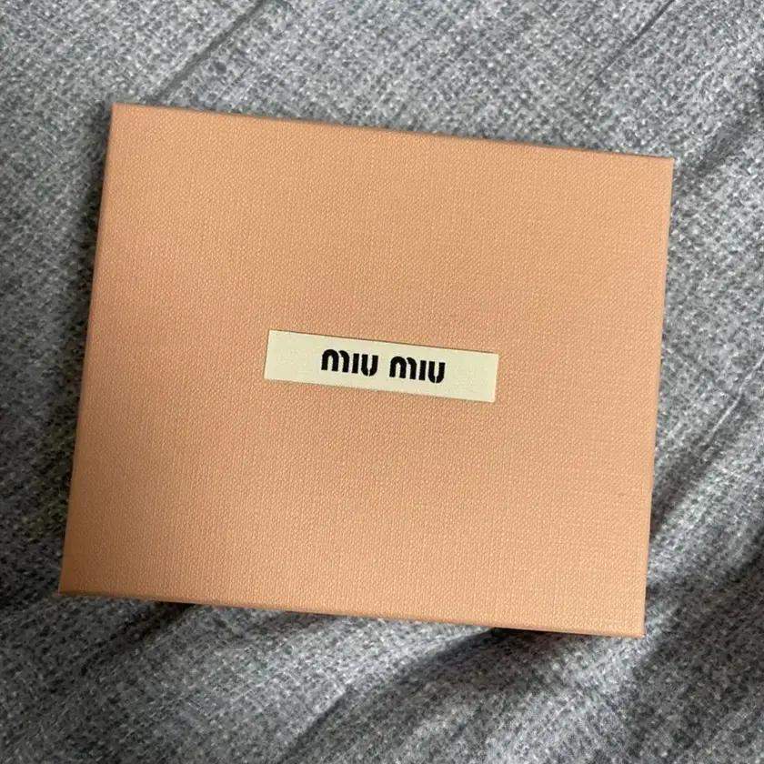 MIU MIU | 미우미우 Miu Miu Maserati Vahn Vahn Full Box #미우미우,#미우미우지갑 on ...
