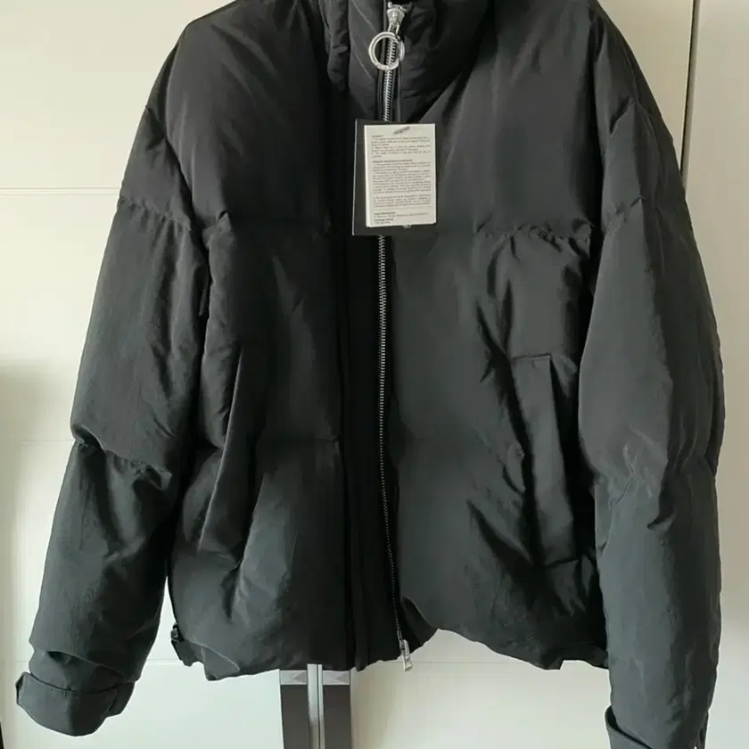 SOLIDHOMME | 솔리드옴므 21FW 솔리드옴므 108 패딩 48사이즈 #솔리드옴므,#108패딩,#48사이즈 on Bunjang Global Site.