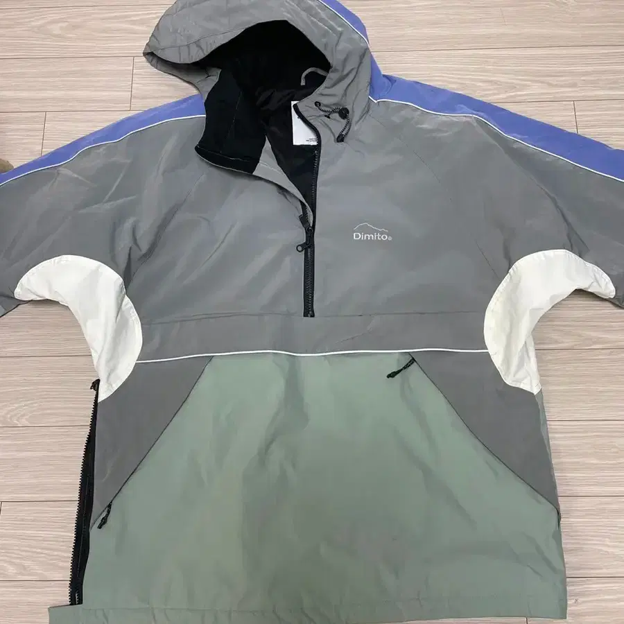 VANS | 반스 2021 디미토 아톰 상하의 , 반스 버즈(varse) 265mm 최상급 #쓰락,#디미토,#스노우보드,#인사노,#요비트on Bunjang Global Site.