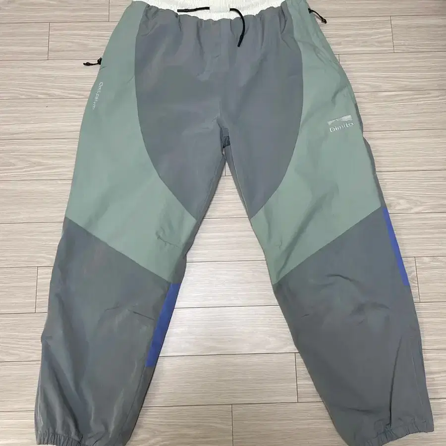 VANS | 반스 2021 디미토 아톰 상하의 , 반스 버즈(varse) 265mm 최상급 #쓰락,#디미토,#스노우보드,#인사노 ...