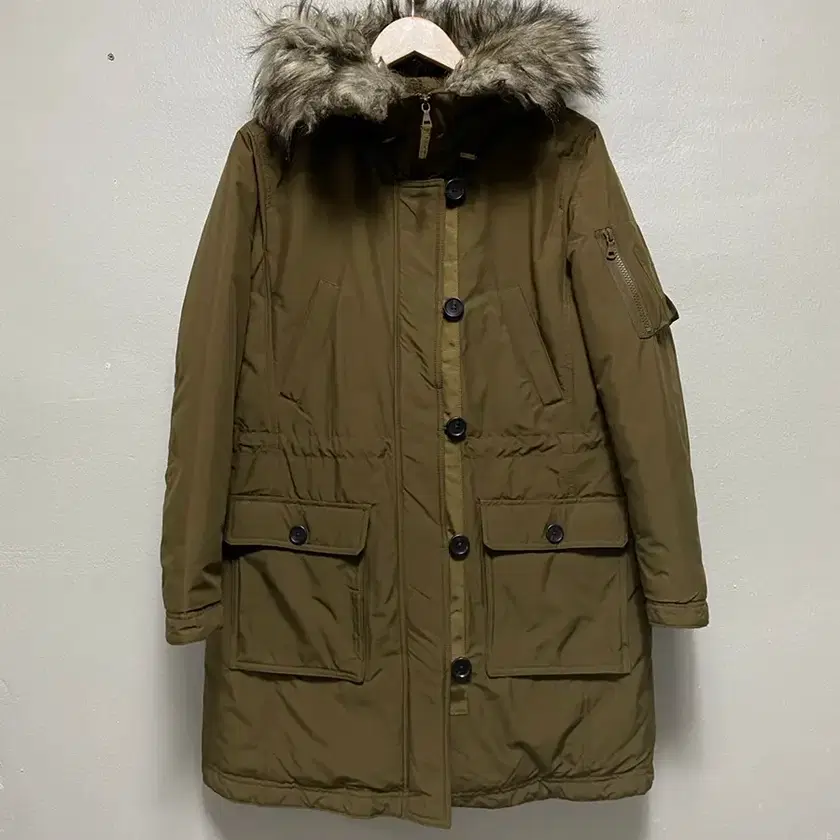 UNIQLO | 유니클로 UNIQLO Fur Down Long Padding #유니클로,#XL on Bunjang Global Site.