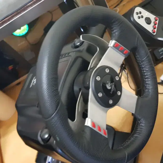 LOGITECH | 로지텍 로지텍 g28 거치대 및 풀셋 #g27,#로지텍,#레이싱휠 on Bunjang Global Site.