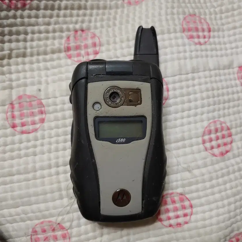 MOTOROLA | 모토로라 Nostalgic Motorola i580 cell phone #모토로라 on Bunjang ...