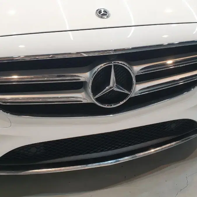 MERCEDES-BENZ Car Part 벤츠중고범퍼,E300범퍼,앞범퍼,전범퍼,벤츠E300전범퍼 on Bunjang ...