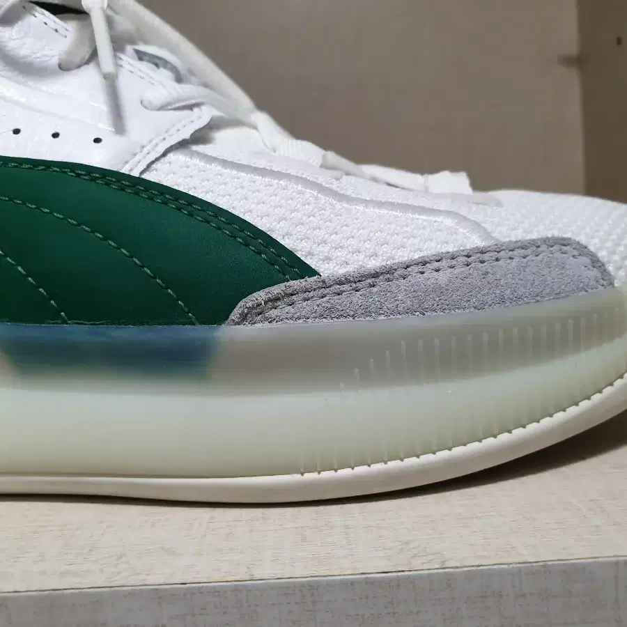 PUMA Basketball Shoes 조던,코비,르브론,280,275 on Bunjang with safe global shipping.