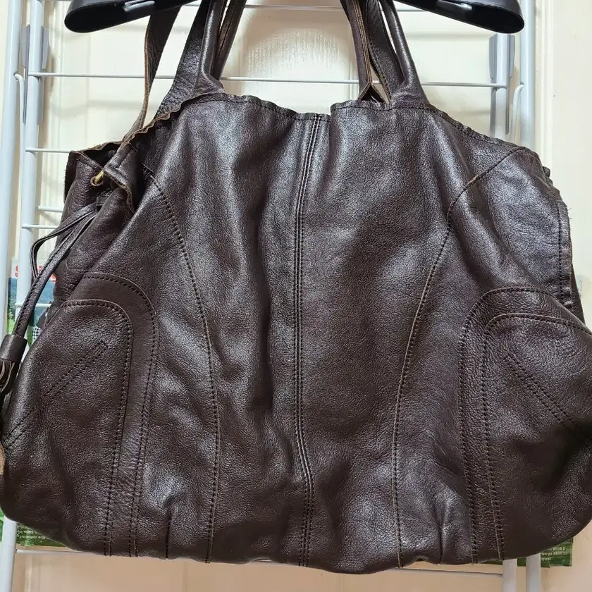 Sheepskin bag (large size) #양가죽가방 on Bunjang Global Site.