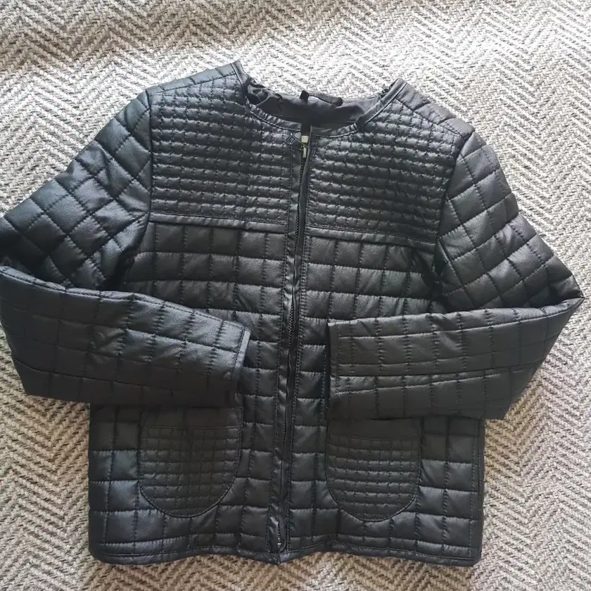 Jacket/Jumper 유아자켓,유아점퍼,유아봄옷,,110 on Bunjang Global Site.