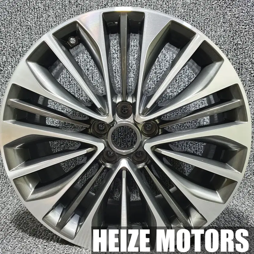 Hyundai Tire/Wheel 그랜저휠,그랜저HG,19인치휠,19인치중고휠,그랜저19인치휠 on Bunjang with safe global shipping.