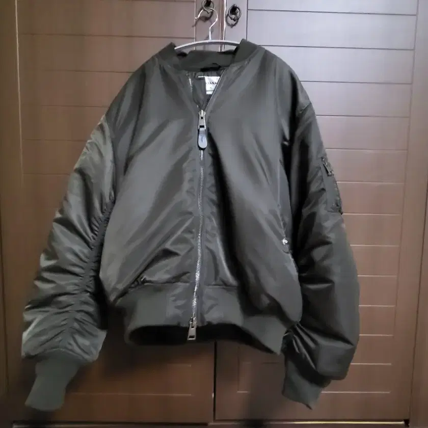 Javanass ma-1 bomber jacket (black khaki) L #자바나스ma1 on Bunjang Global Site.