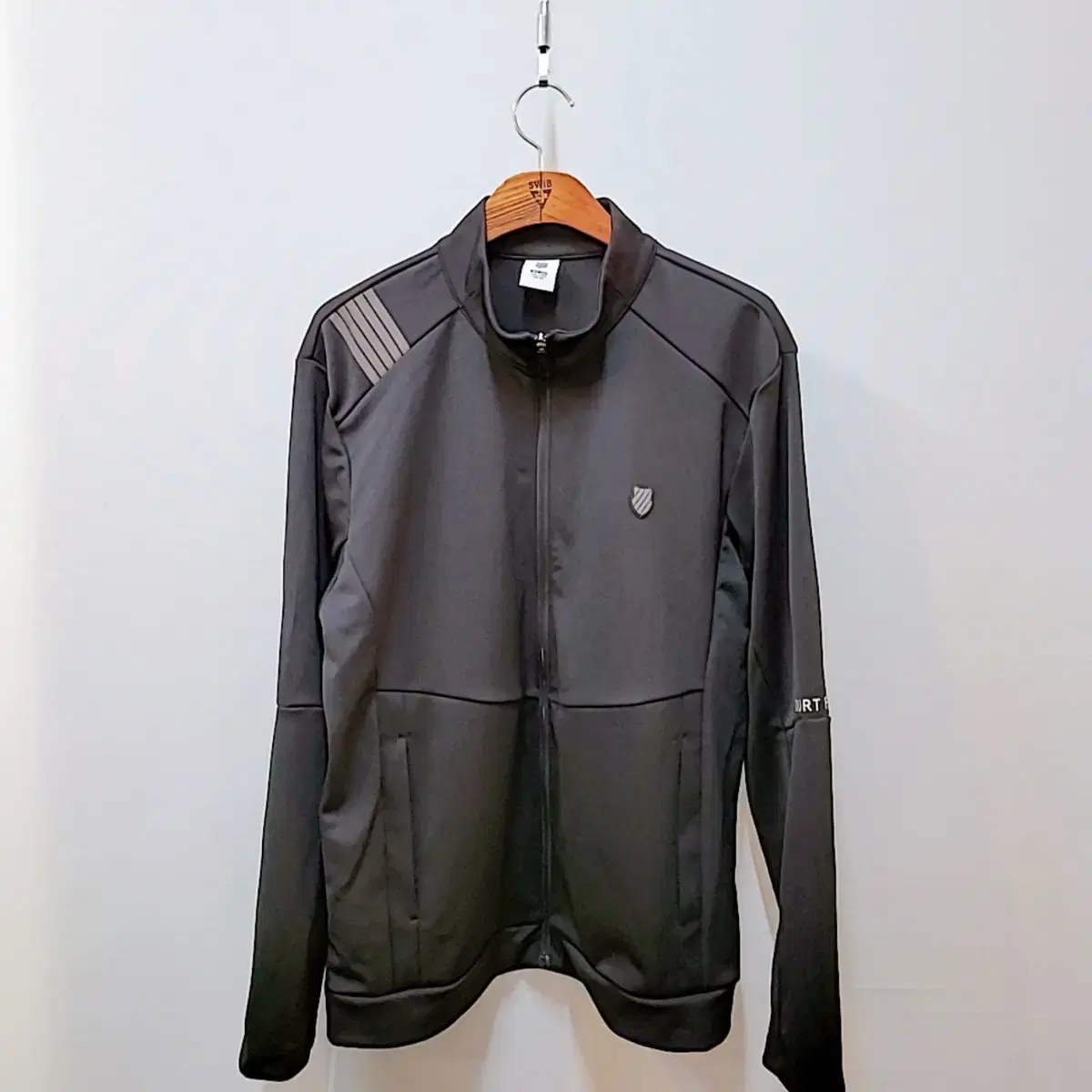 Training/Sweat Suit 케이스위스105,운동복세트105,츄리닝세트105,남성운동복105,트레이닝세트105 on ...