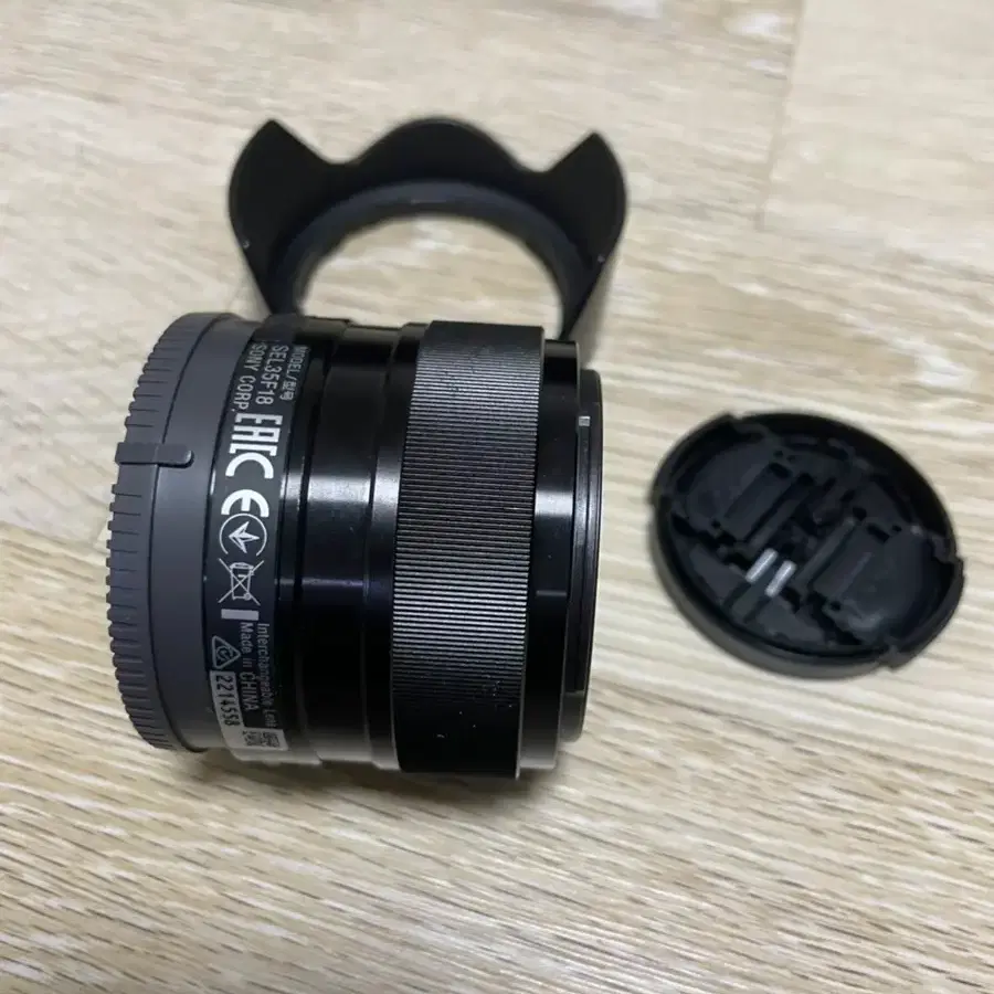 SONY Lens/Filter/Converter 소니,소니렌즈,sony렌즈,소니35mm on Bunjang Global Site.