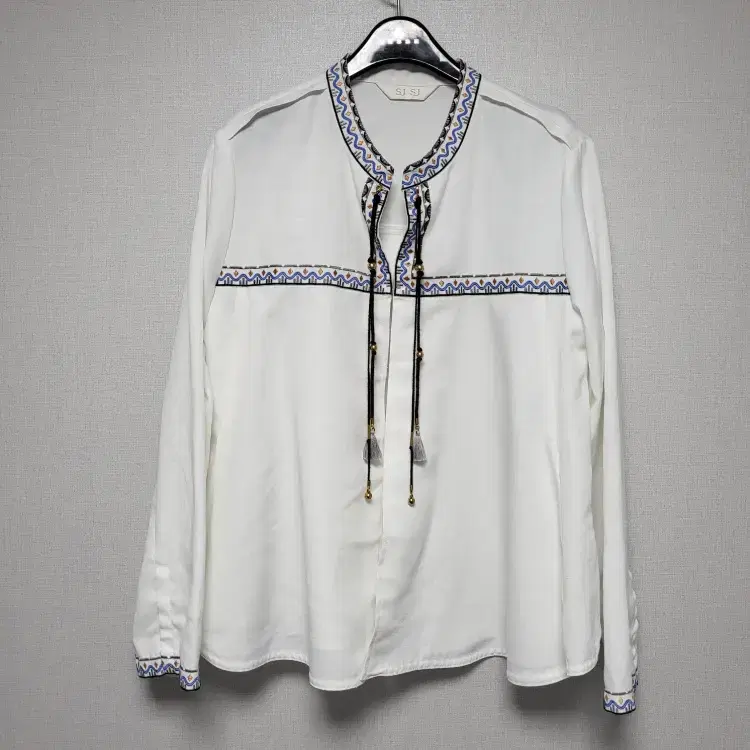 SJSJ Blouse sjsj,마자켓,린넨재킷,55,82-94-160 on Bunjang Global Site.