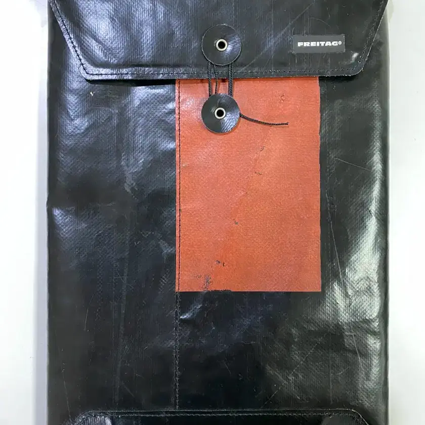 FREITAG Brief Case 프라이탁,아이패드케이스,아이패드,아이패드프로 on Bunjang Global Site.