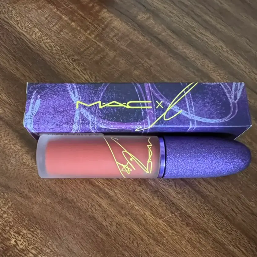 MAC Lip Tint 맥,틴트,립스틱 on Bunjang Global Site.