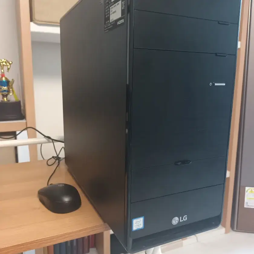 LG | LG전자 LGDesktopsSell B70EV i5 7500 #데스크탑 on Bunjang Global Site.