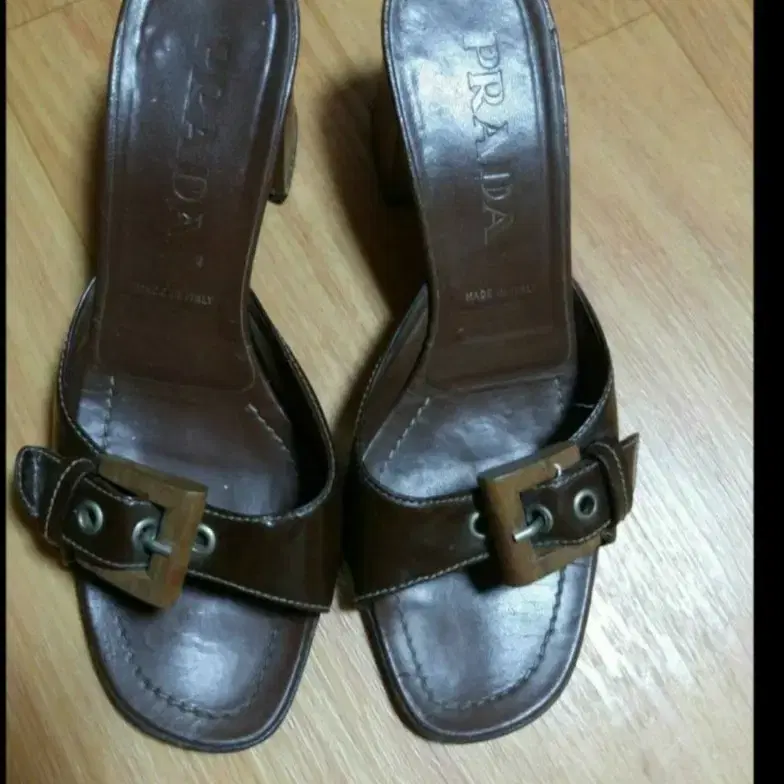 PRADA Sandal/Slippers [object Object],[object Object] on Bunjang Global Site.