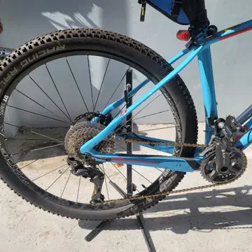 ELFAMA MTB/Mountain 엘파마판타지아,엘파마환타시아,44사이즈 on Bunjang Global Site.