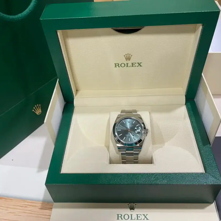 ROLEX Premium Watch (Automatic) 롤렉스,롤렉스데이저스트,데이저스트 on Bunjang Global Site.