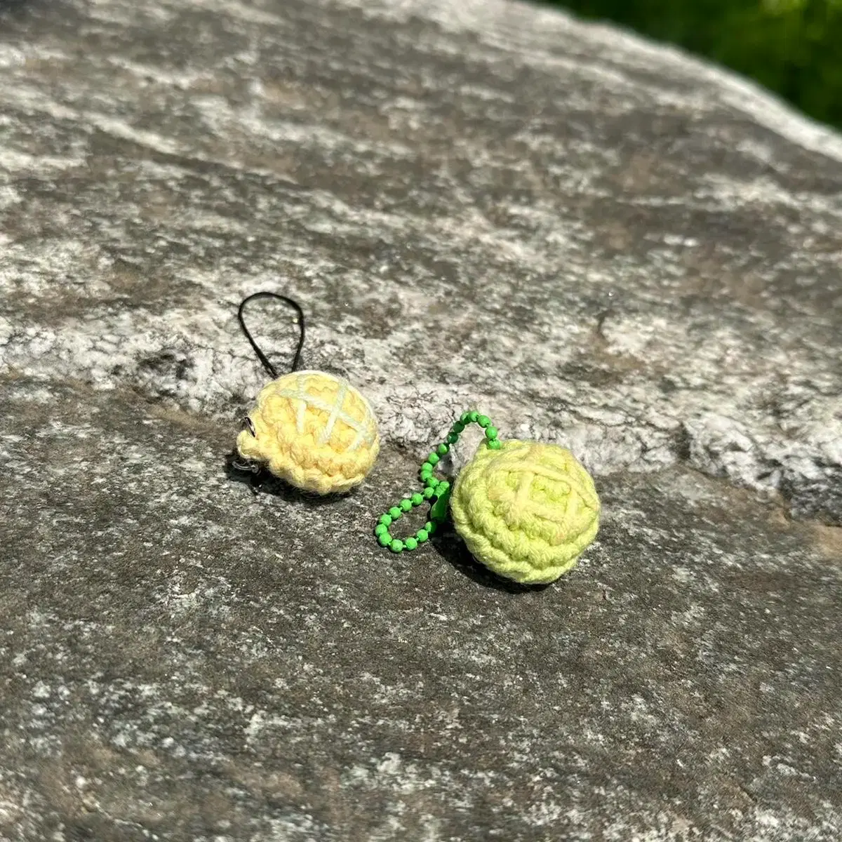 Other Accessories 메론빵,뜨개,키링 on Bunjang Global Site.