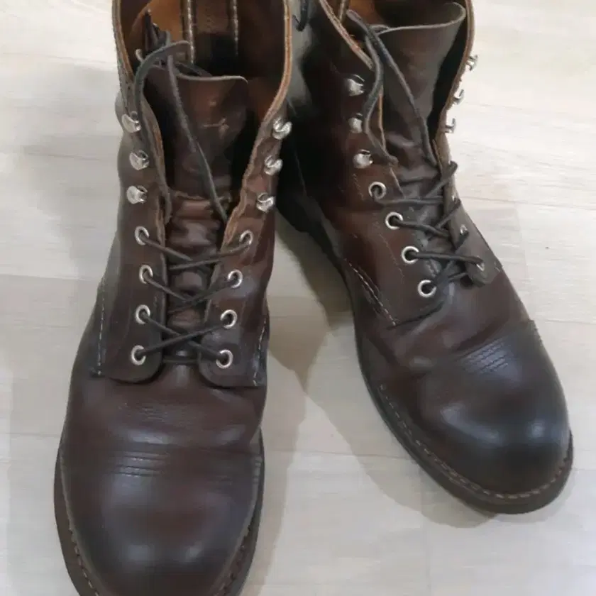 RED WING Walker/Boots 아이언레인저,8111,부츠,레드윙 on Bunjang Global Site.