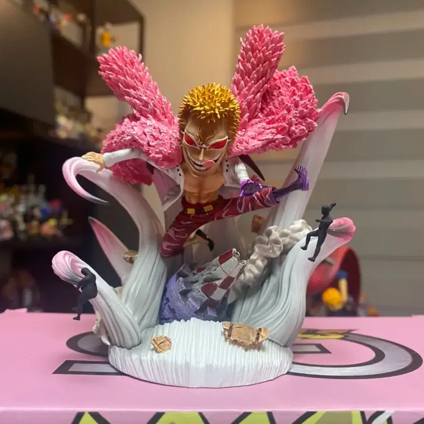 ONEPIECE G5 Doflamingo Resin Statue Clearance (Super Quality) #g5도플라밍고 ...