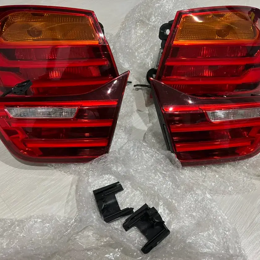 Car Part #bmw420d,#bmw헤드라이트,#bmw4시리즈,#bmw후미등,#브레이크등 on Bunjang Global Site.