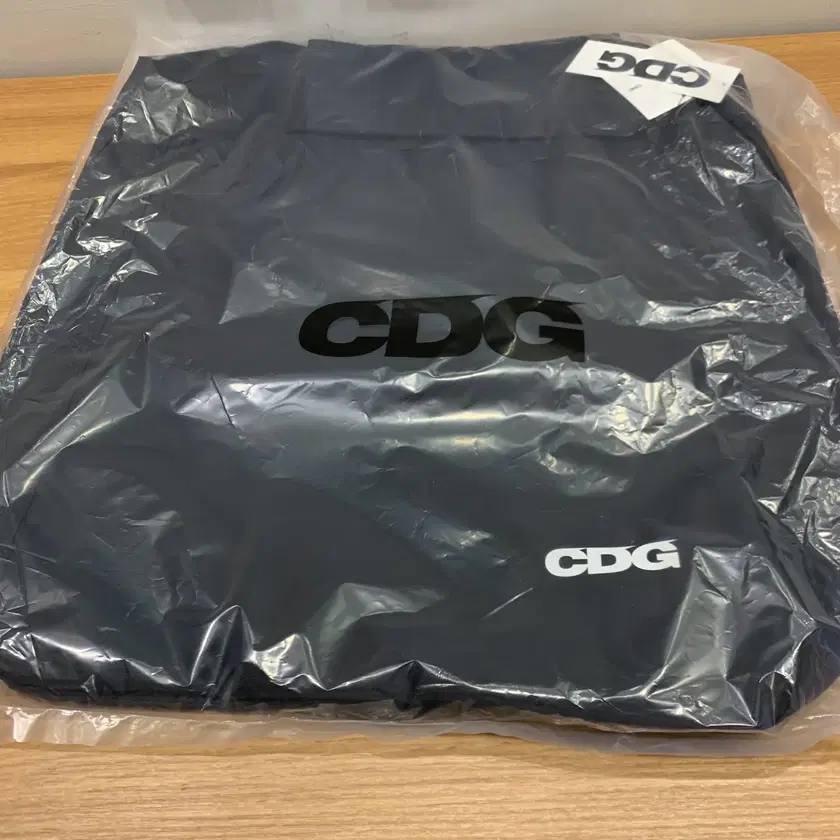 Comme des Garçons Cross Bag 꼼데가르송,CDG,꼼데가르송크로스백,CDG크로스백,CDG가방 on ...