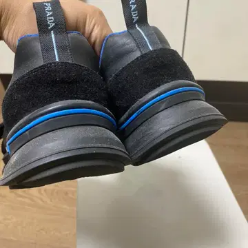 PRADA Others (Men's Shoes) #prada on Bunjang Global Site.