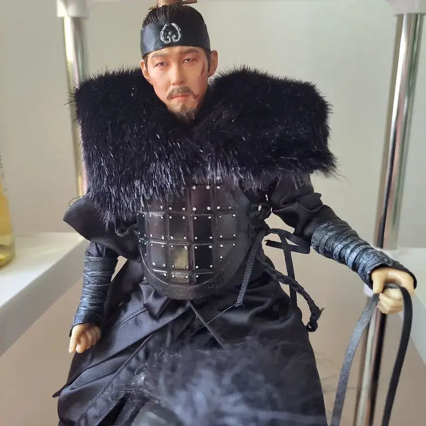 Wooyang Daegun Lee Jungjae Figures on Bunjang Global Site.